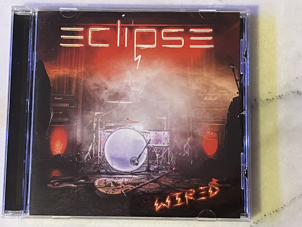 Eclipse : "Wired" – Trom'hell